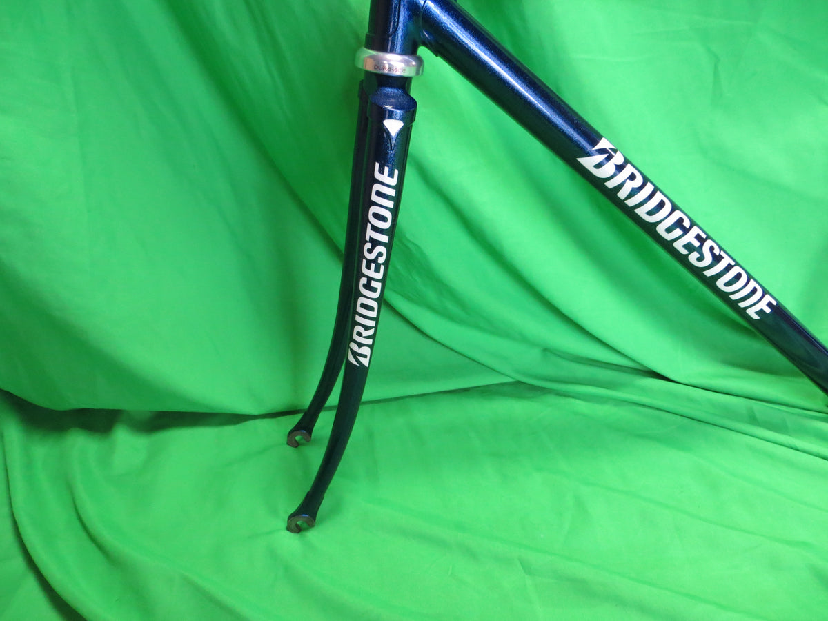 Bridgestone Kaisei 8630R // Dark Blue Metallic // 50.5cm – NJS EXPORT