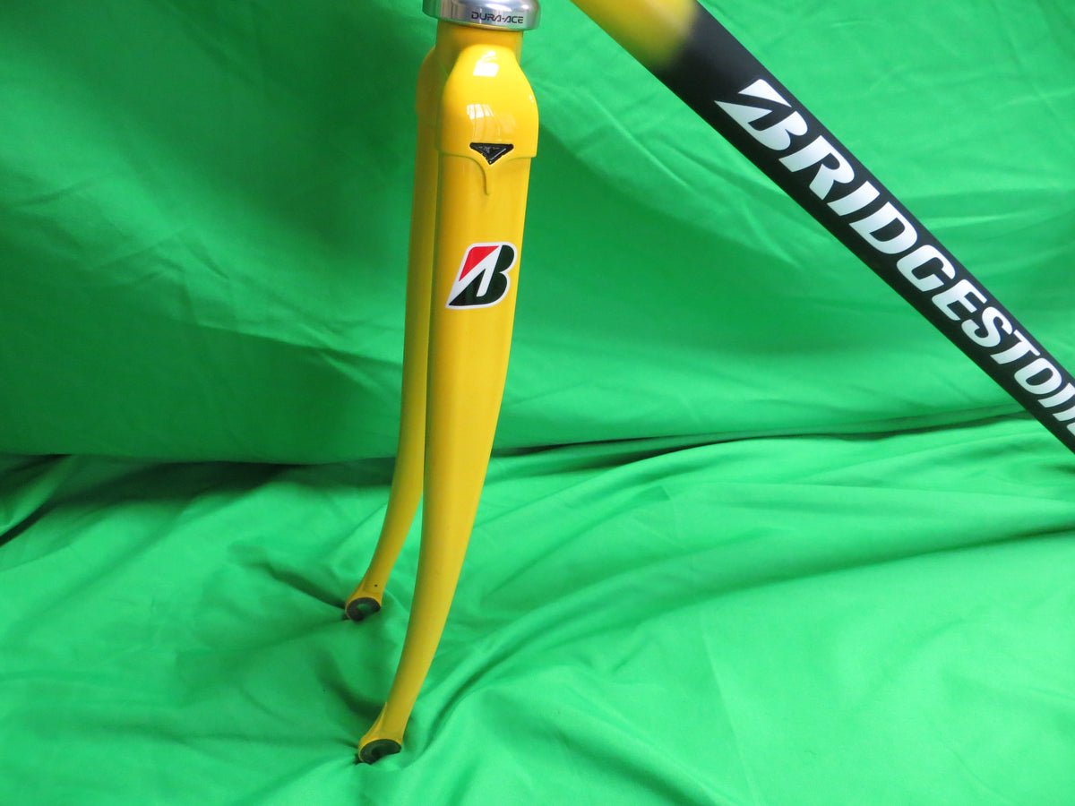 Bridgestone Columbus Max Fork // Matte Black Yellow Fade // 49.5cm – NJS EXPORT