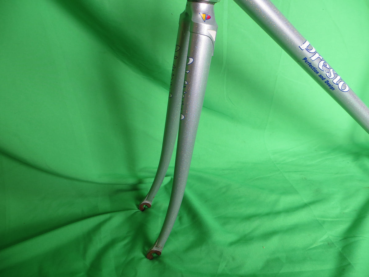 PRESTO Kaisei 8630R // Silver with Rainbow Flake // 55cm – NJS EXPORT