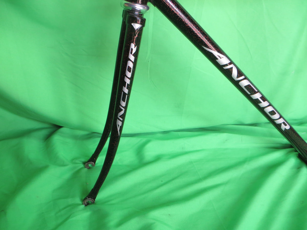 Anchor Kaisei 8630R // Black with Super Red Flake // 51.5cm – NJS EXPORT