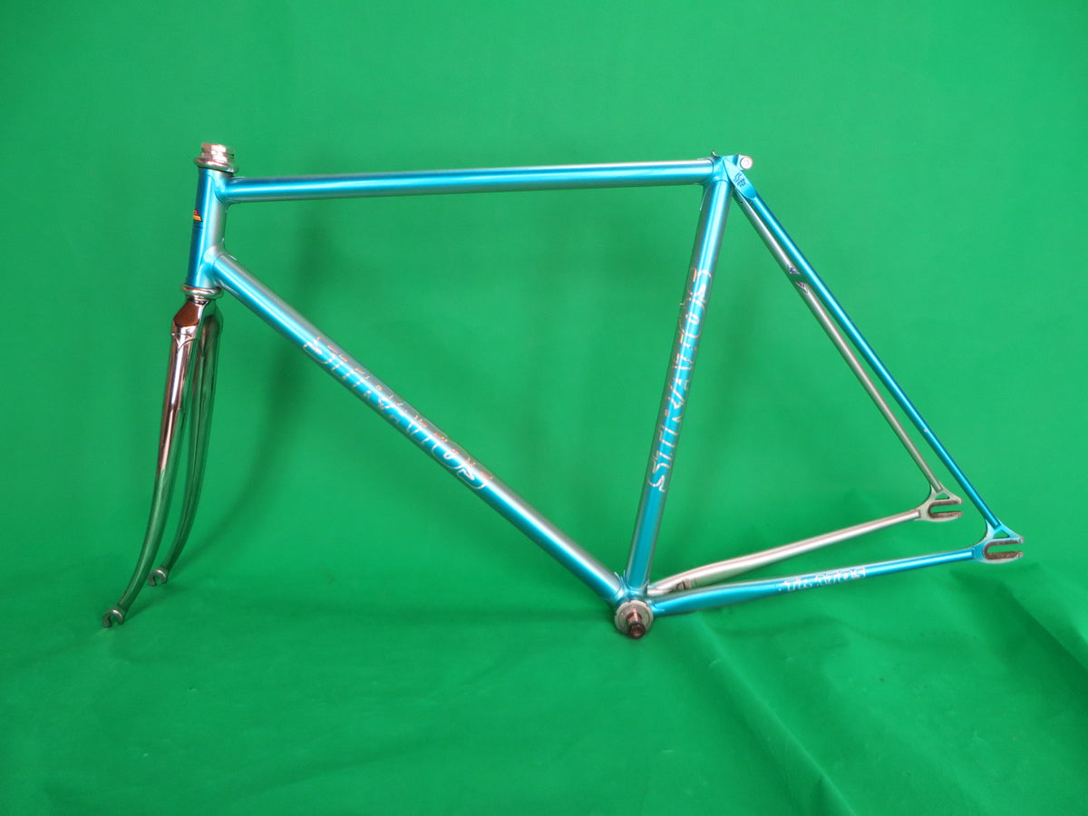 Stratos // Blue Metallic Silver Fade // 51cm – NJS EXPORT